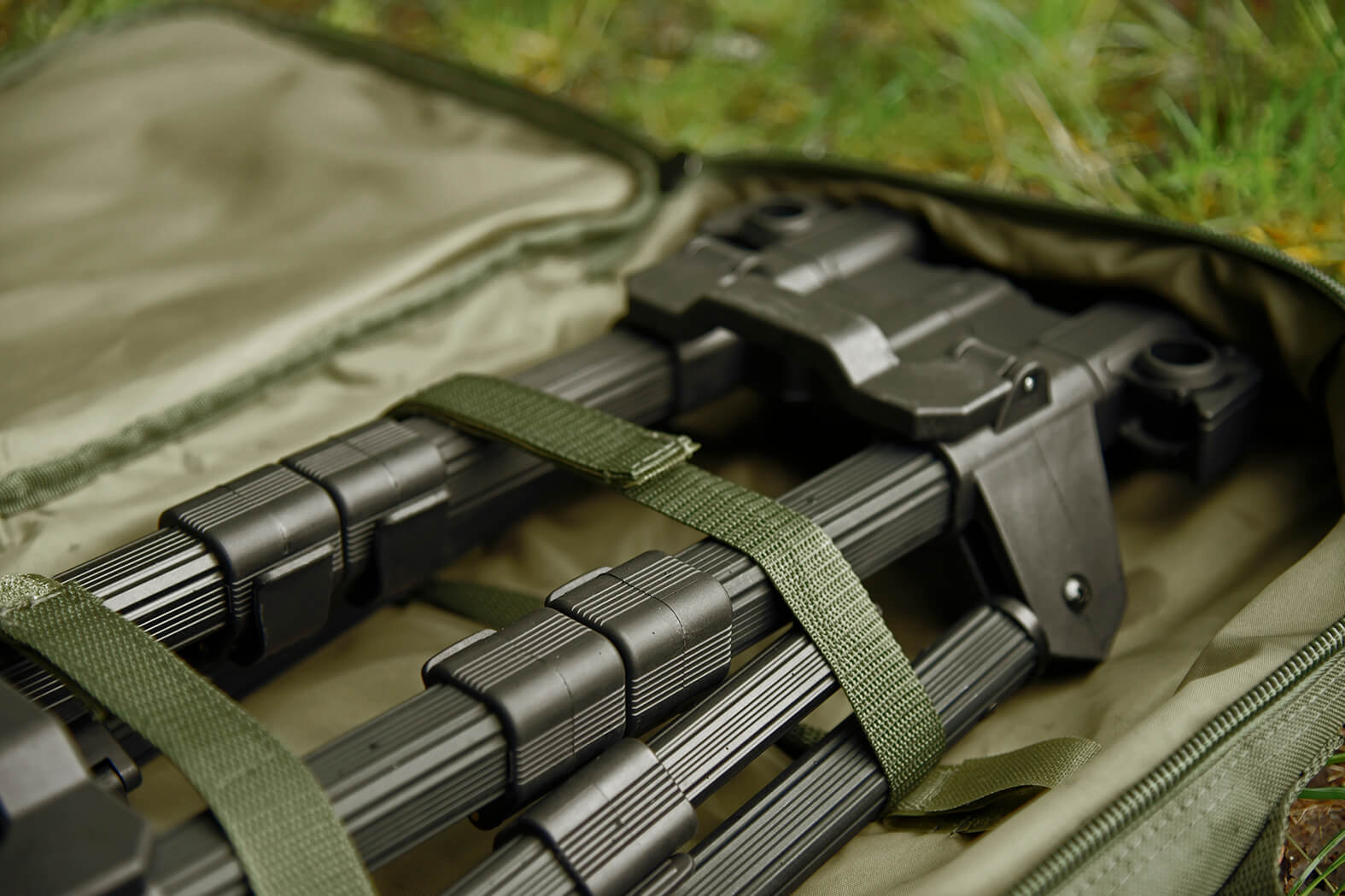 Forge Carp Fishing Tackle Equipment Rod Pod X 2-3 Rods Carp Gear