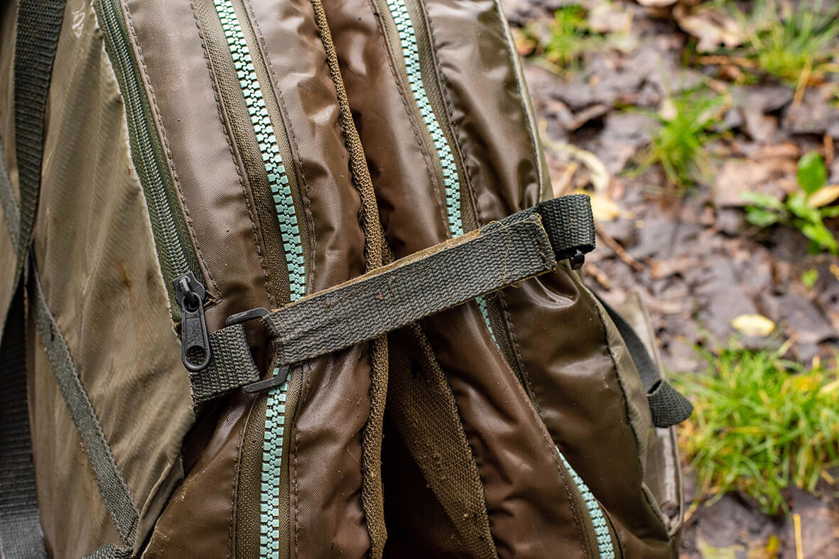 Forge Carp Fishing Tackle Specimen Unhooking Mat Carp Care Gear